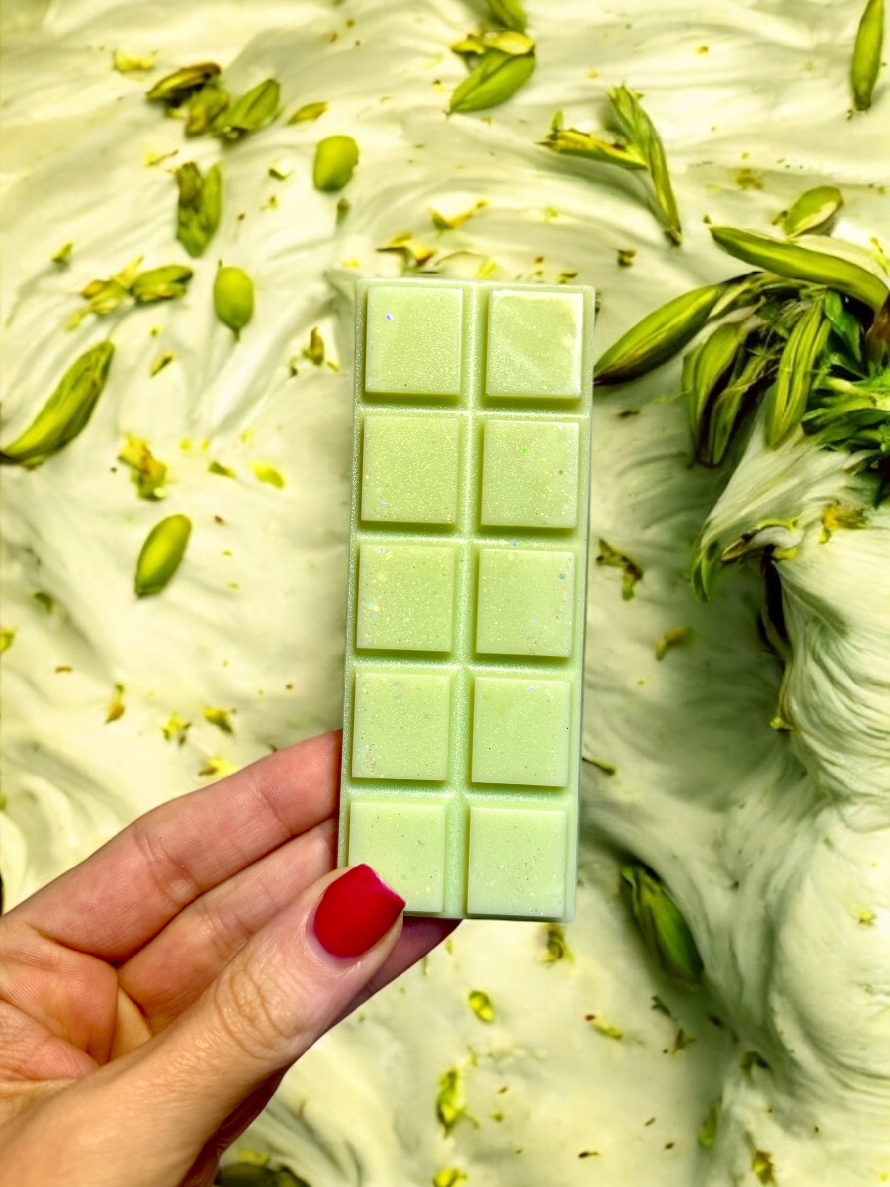 Pistachio Gelato (Kayali) Snapbar – Lion and Rose Wax Aromas